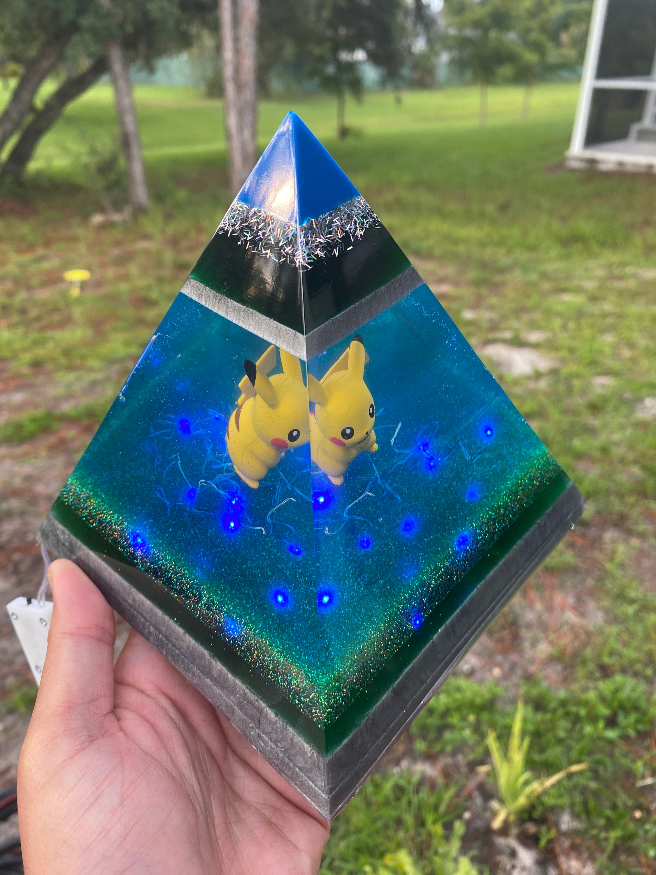 Custom Memorial Pyramid ( With Ashes ) - Etsy