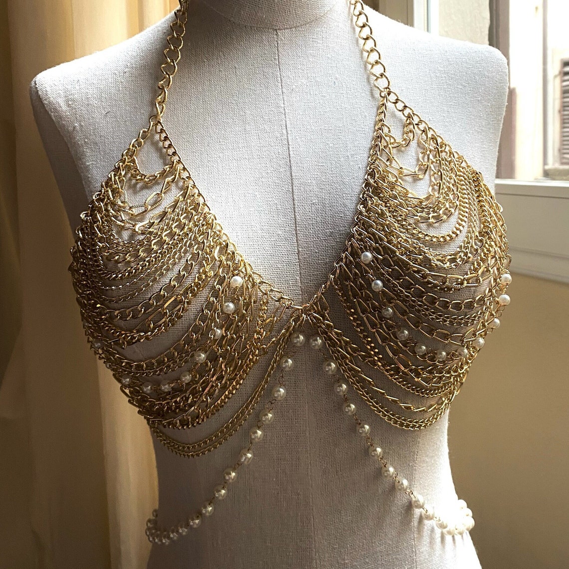 Gold Chain Dress, Gold Body Chains, Body Jewelry, Pearl Body Chain ...