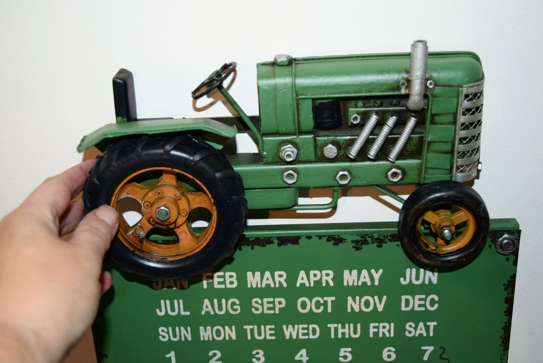 Tractor Calender Detailed Yearly Metal Calander With Tractor Unique ...