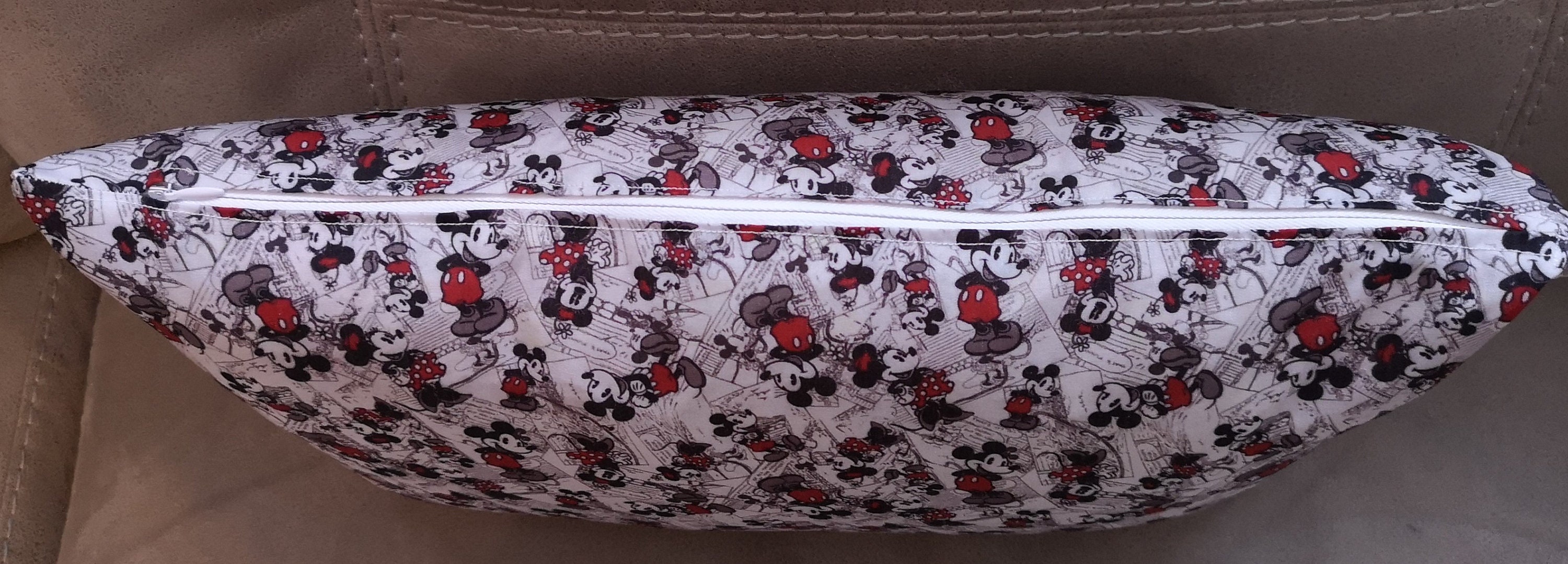 Disney's Mickey & Minnie Mouse Comic Cushion - 2 Sizes Available - Etsy