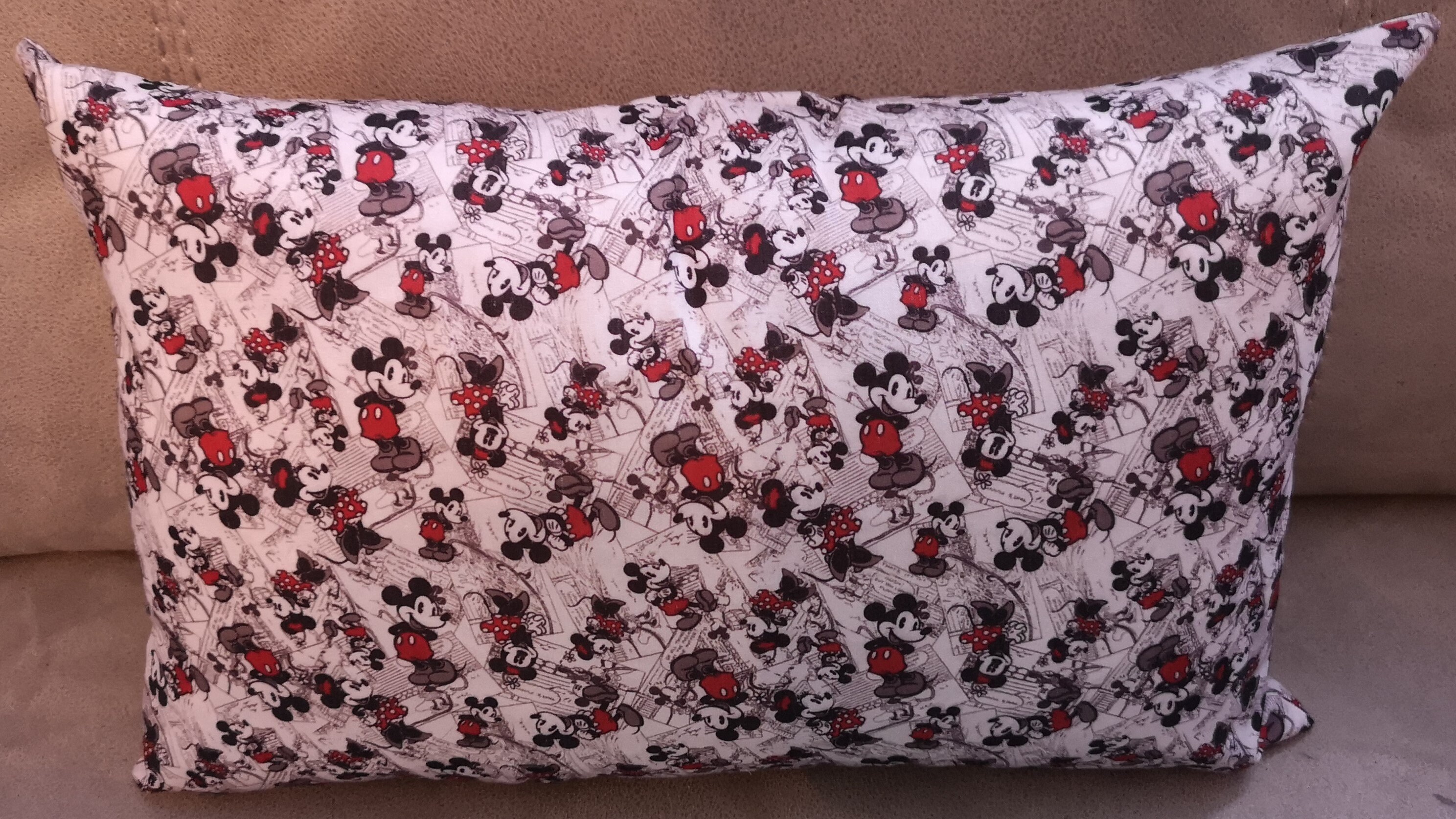 Disney's Mickey & Minnie Mouse Comic Cushion - 2 Sizes Available - Etsy
