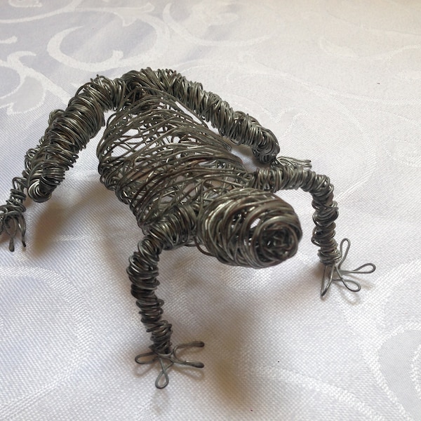 Frog Wire Sculpture - Etsy