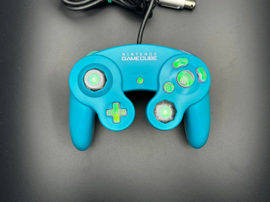 OEM T3 Emerald Gamecube Controller Clear/tinted Back With Shinewave Mod ...