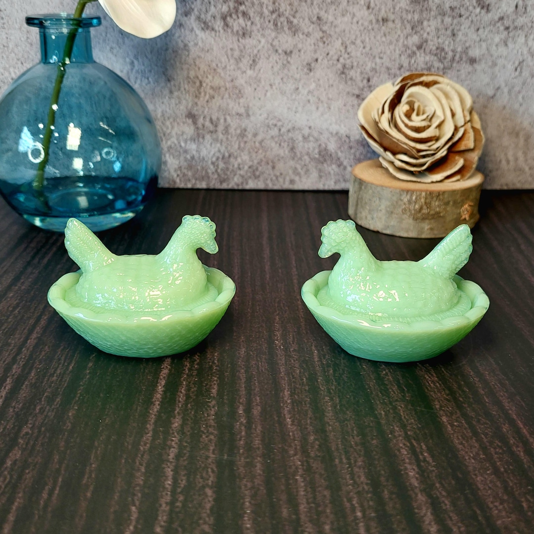 2 Jadeite Depression Style Glass Hen on Nest Chicken Salt Cellar Dip ...
