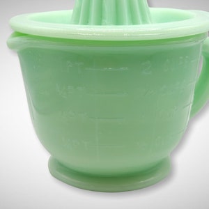Jadeite Juicer Reamer & 2 Cup Measuring Cup, Huge 2 PC Depression Style ...
