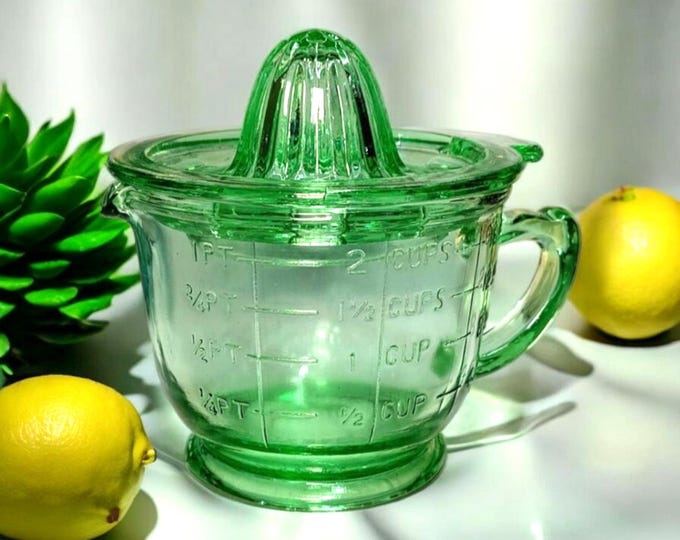 Vintage Measuring Cup ~ Gooseberry Patch Aluminum 2 Cup ~ Embossed ...