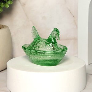 Green Depression Style Glass Hen on Nest Chicken Salt Cellar Covered ...