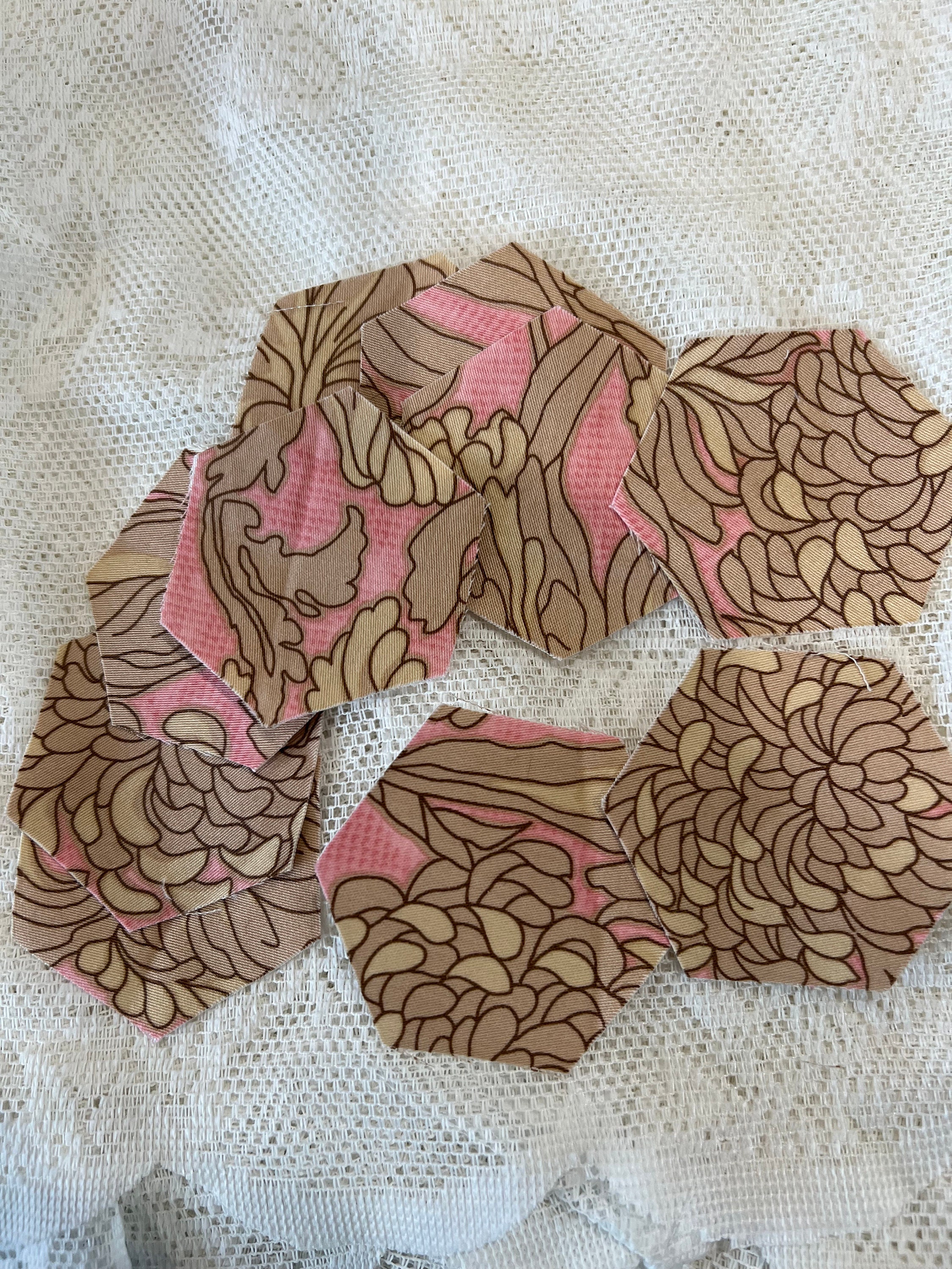 Hexagon Cotton Fabric Quilt Pieces Includes Gift With Purchase - Etsy