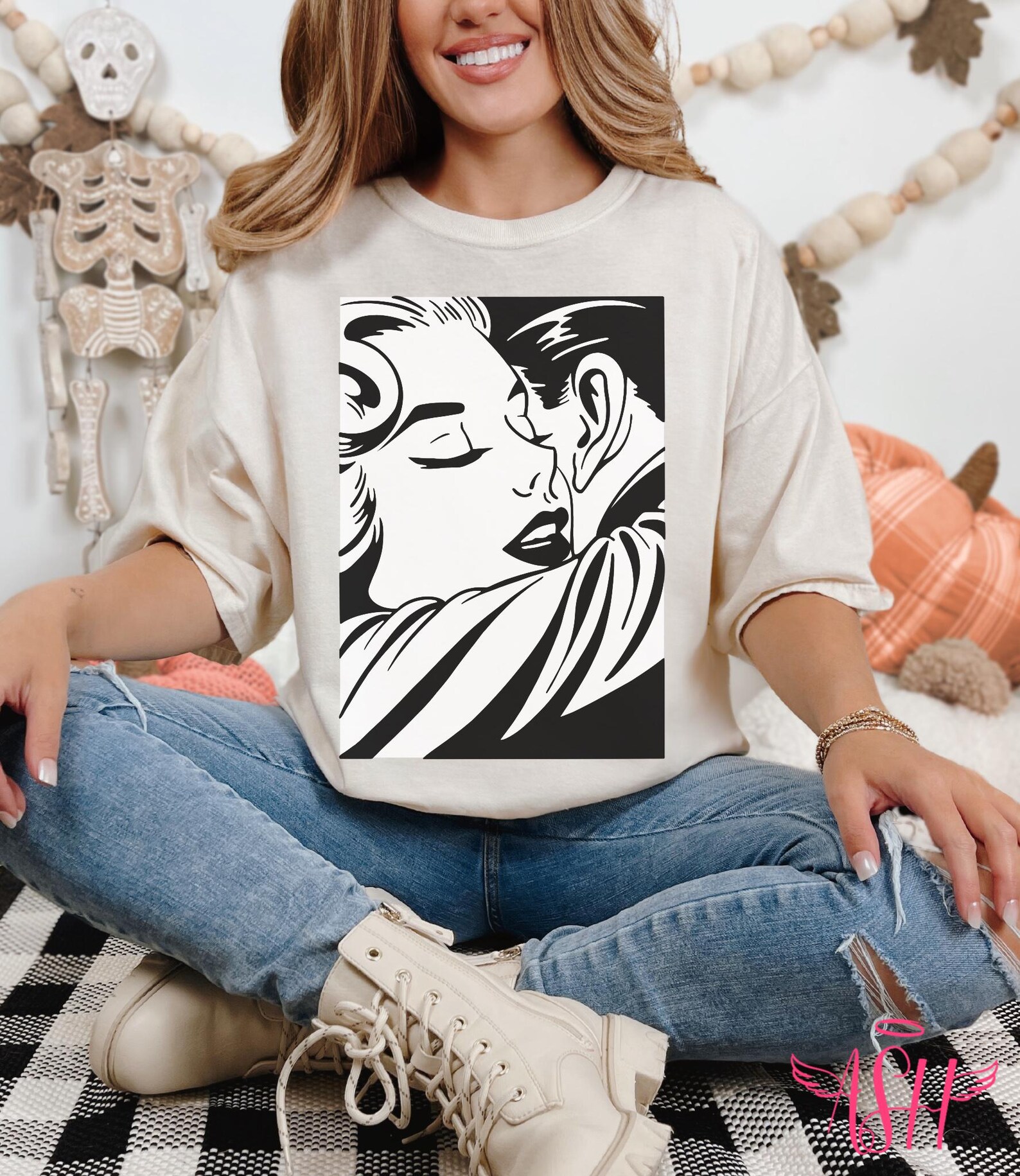 1950s Classic Comic Style Print T-shirt, Black and White Tee ...