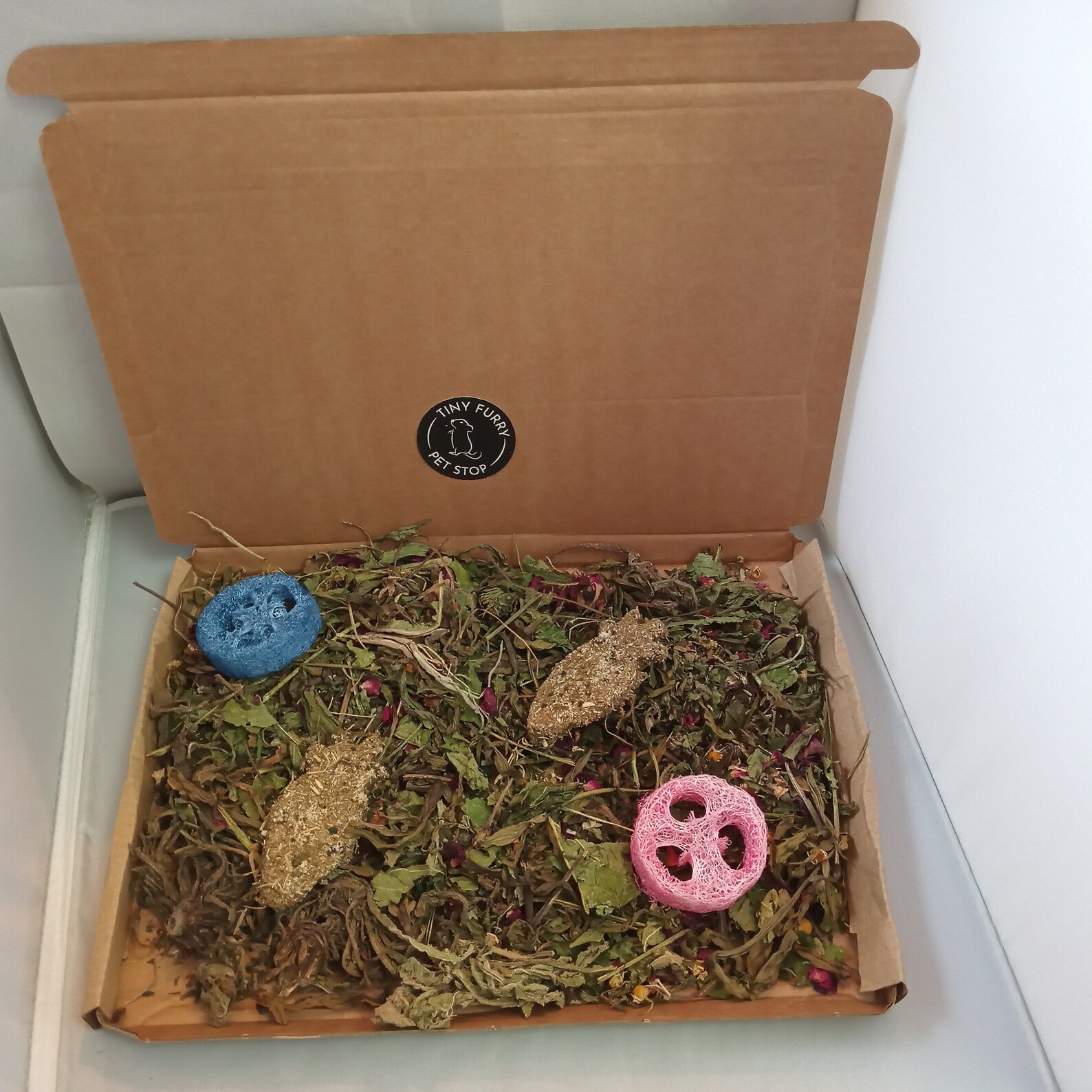 Rabbit Forage Surprise Large Box With Loofah an 2 Carrot - Etsy