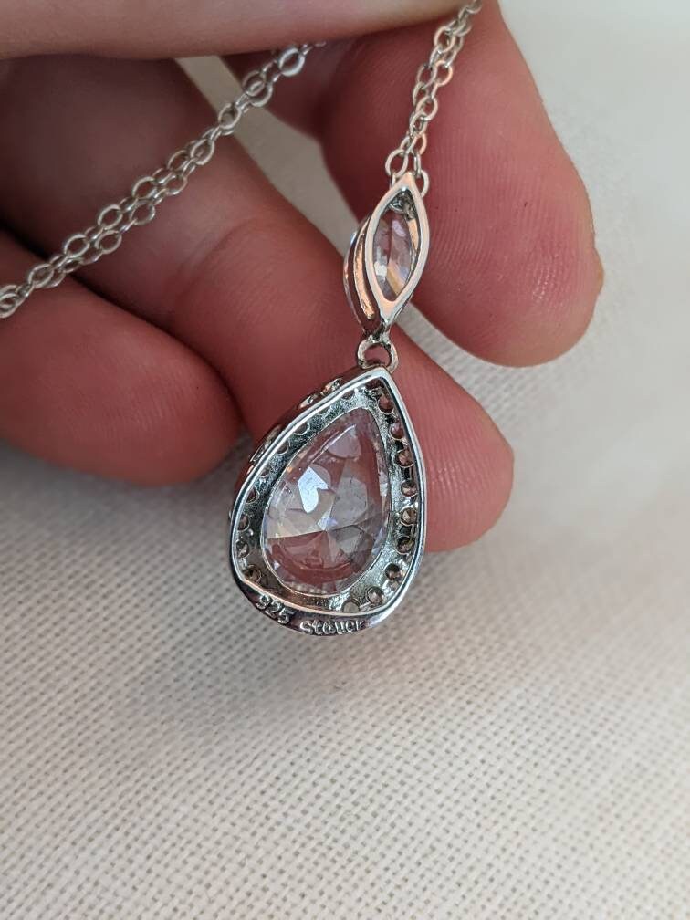 Vintage Stauer Diamondaura Pendant Necklace - Etsy