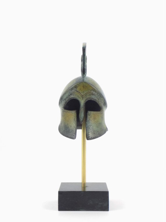 Oude Atheense Helm Ancient Greek Helmets To Be Sold At Christie's New
