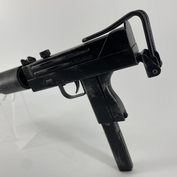 Mac 10 With Silencer