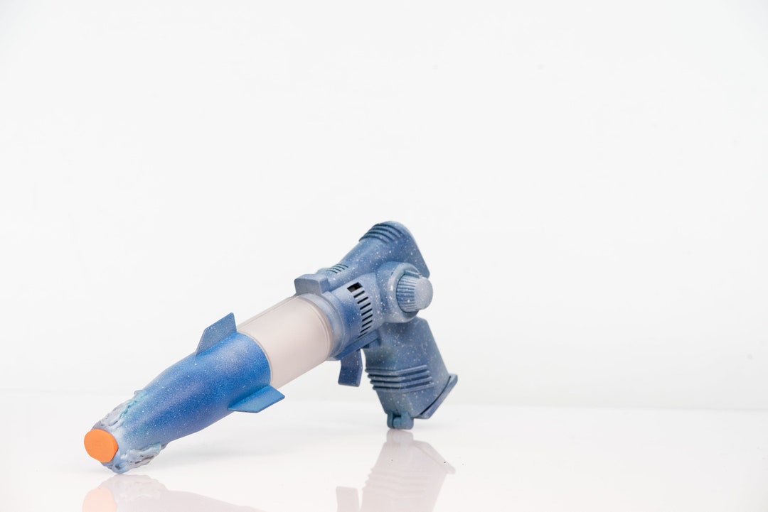 Freeze Ray Blaster Prop - Etsy