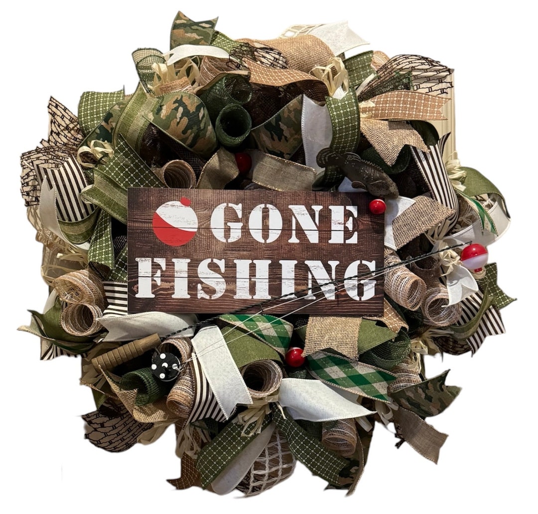 Gone Fishing Wreath, Rustic Summer Door Decor - Etsy