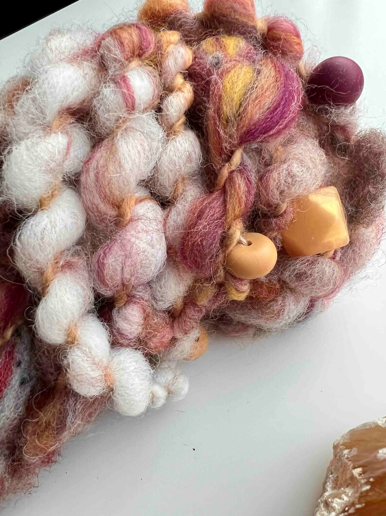 AUTUMN Handspun Art Yarn Bulky Spiral Beaded Yarn Maroon - Etsy