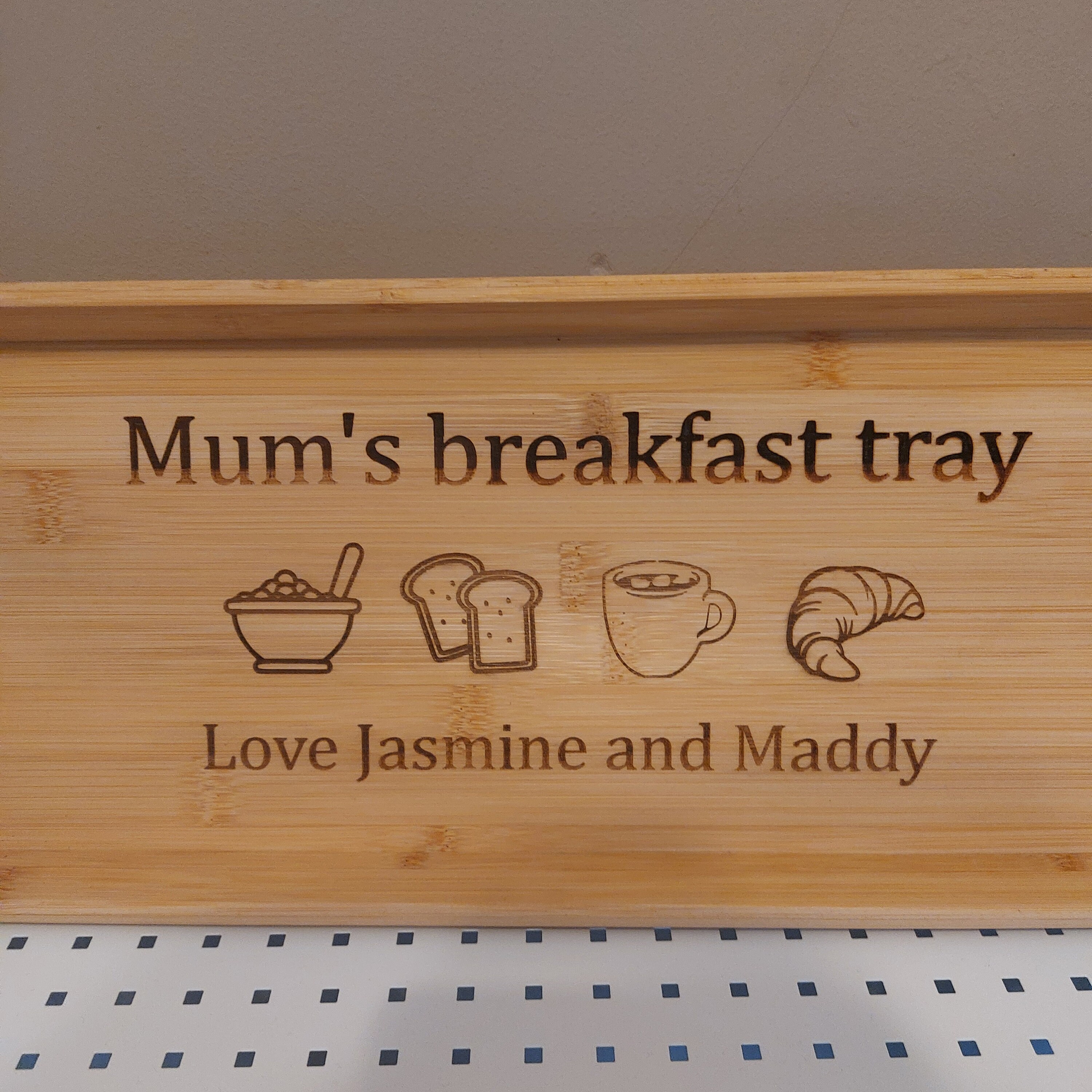 Personalized Wooden Breakfast Lap Tray: Engraved Bed Tray - Etsy UK