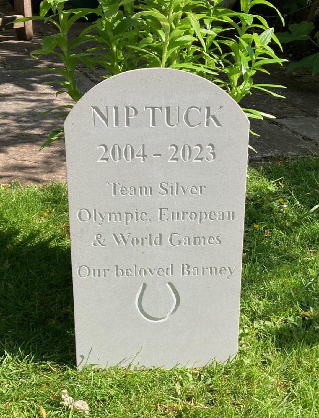 Bespoke, Unique Hand Carved Pet Memorial Headstone to Your Beloved Pet ...