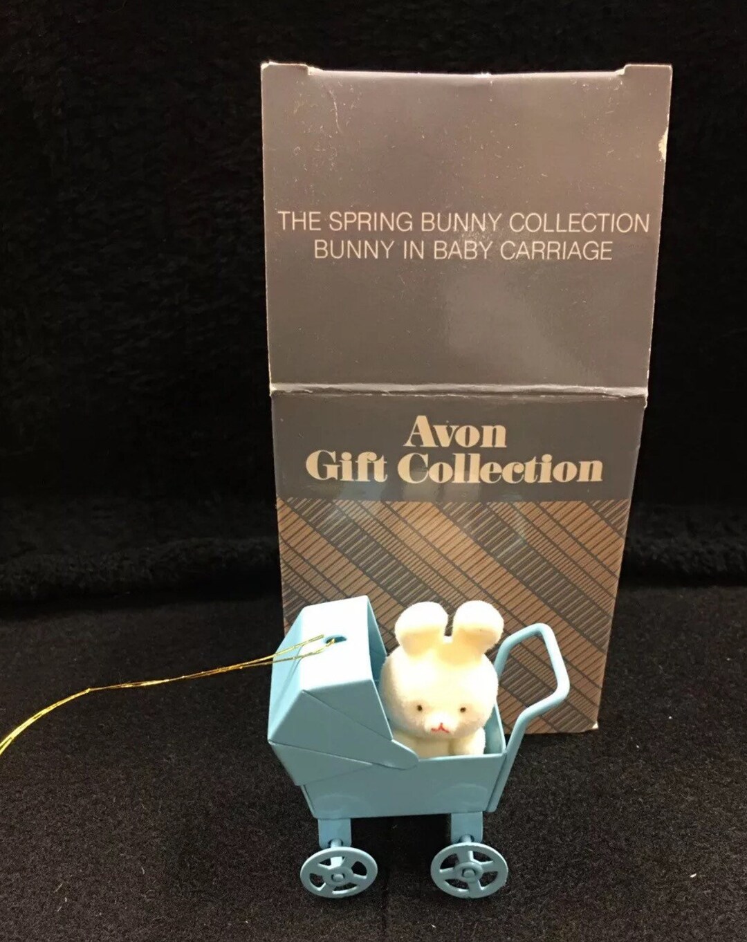 Vintage Avon BUNNIES IN A WAGON Ornament - Etsy