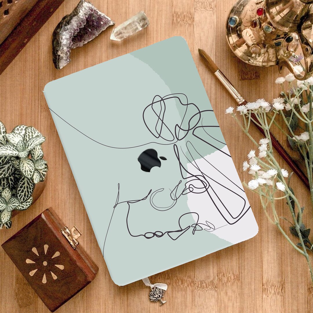 Bun Hair Line Drawing Abstract Art Lady Shoulder Hand Drawing Printing ...