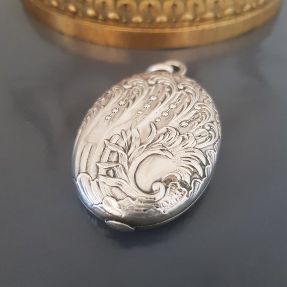 Large Antique Art Nouveau Mirror Locket Pendant Sterl… - Gem