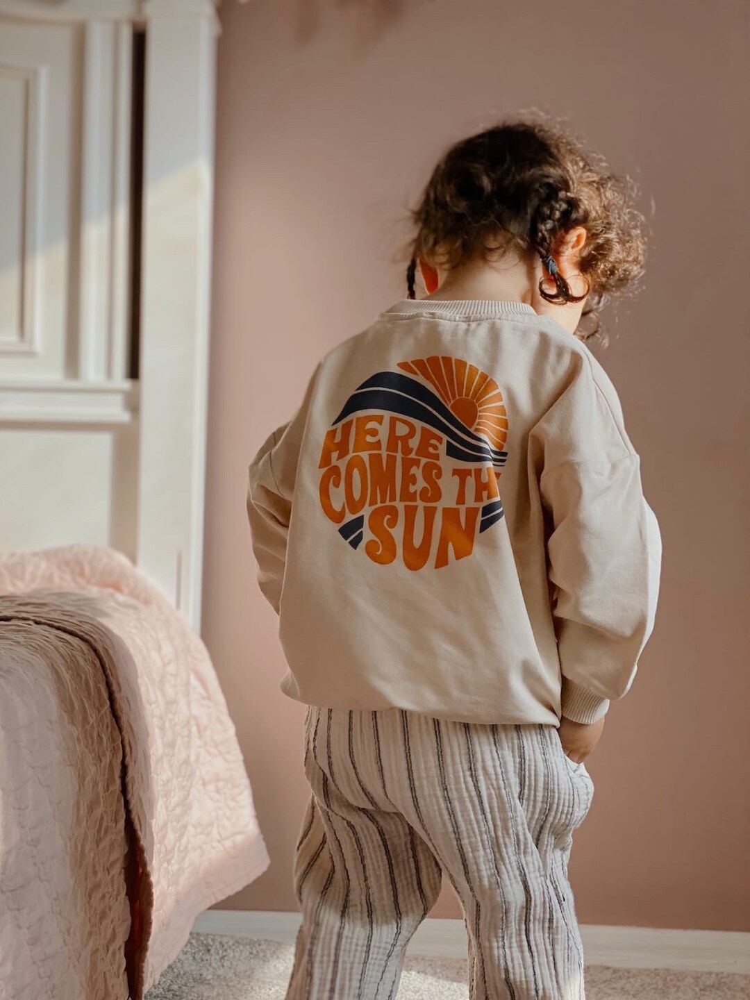 Sun Sweat, Old School Kids Sweat, Retro Oversize Sweat, Beige Kids ...