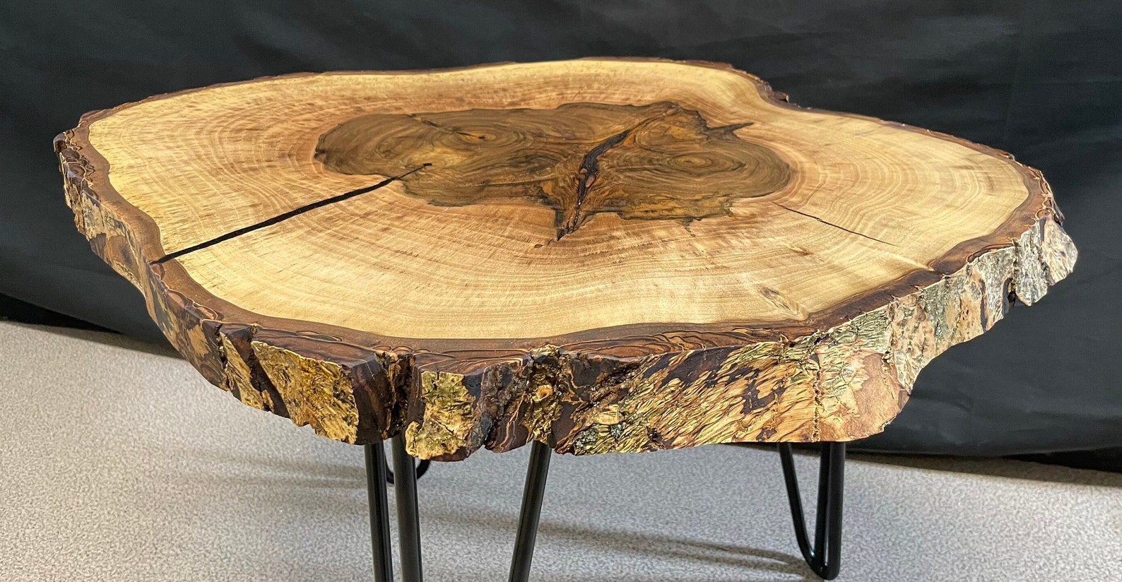 Rustic Coffee Table Out of a Beautiful Walnut Cookie Slab - Etsy