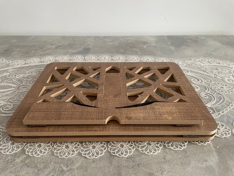 Portable Holy Quran Reading Desk, Book Reading Stand, Wooden Tablet ...