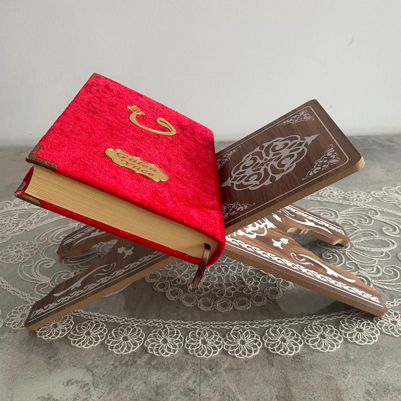 Carved Wooden Lectern, Portable Holy Quran Reading Desk, Book Reading ...