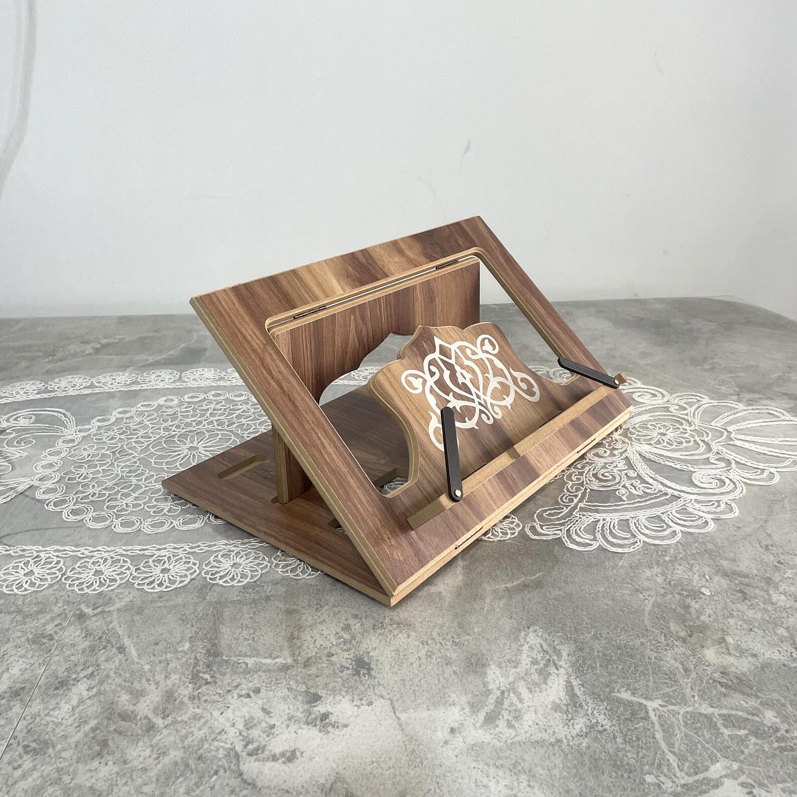 Portable Holy Quran Reading Desk, Book Reading Stand, Wooden Tablet ...