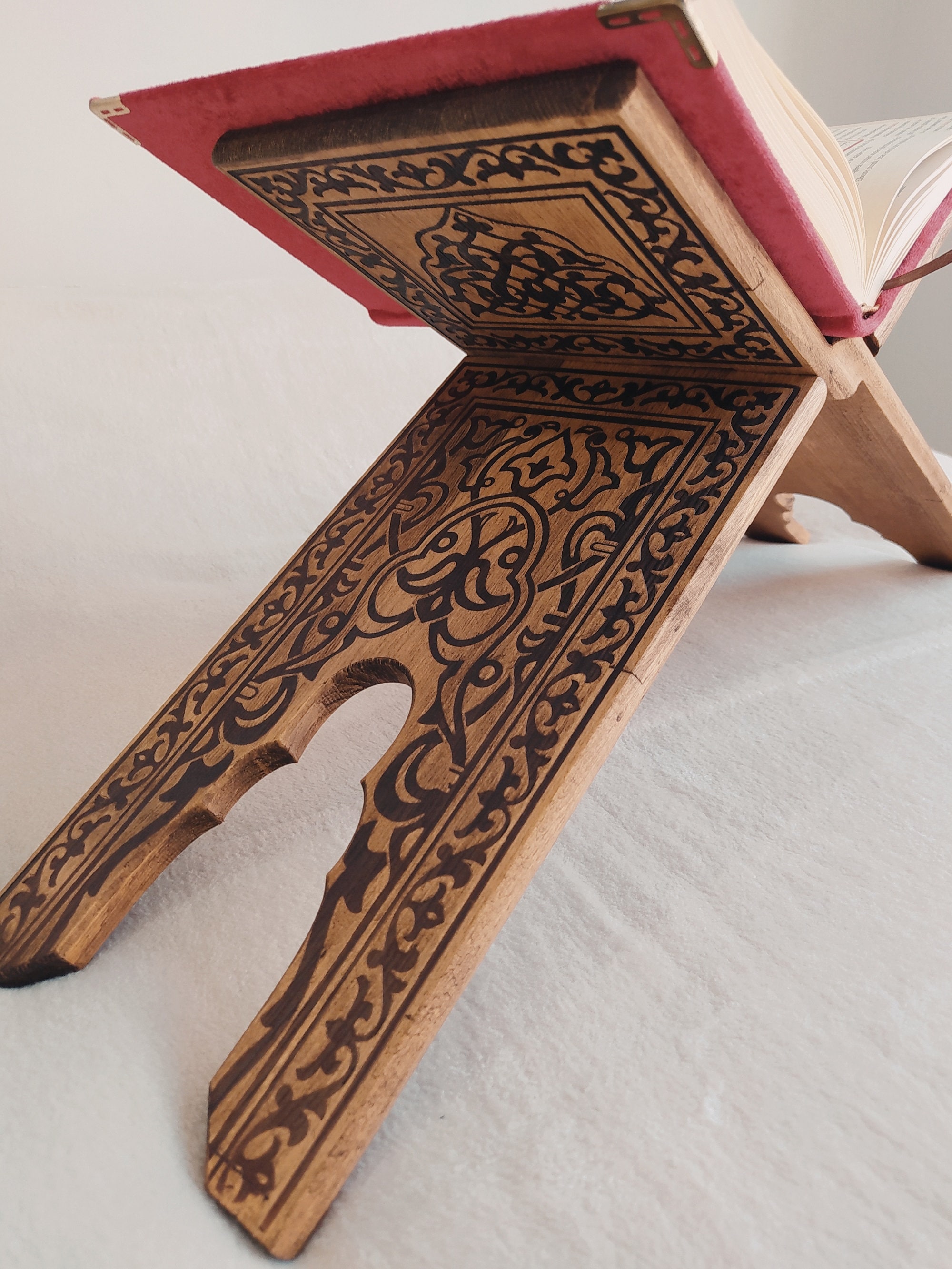 Portable Holy Quran Reading Desk, Book Reading Stand, Carved Wooden ...