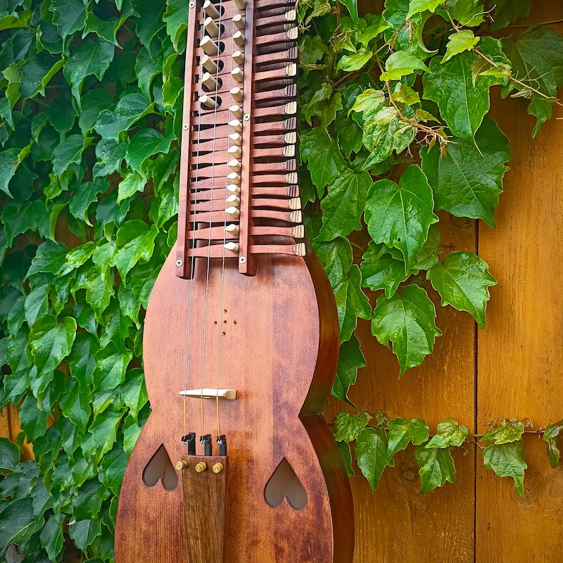 Nyckelharpa - Etsy