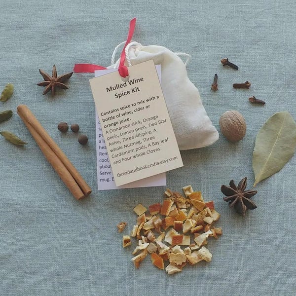 Mulled Wine Gift Set - 60+ Gift Ideas for 2026