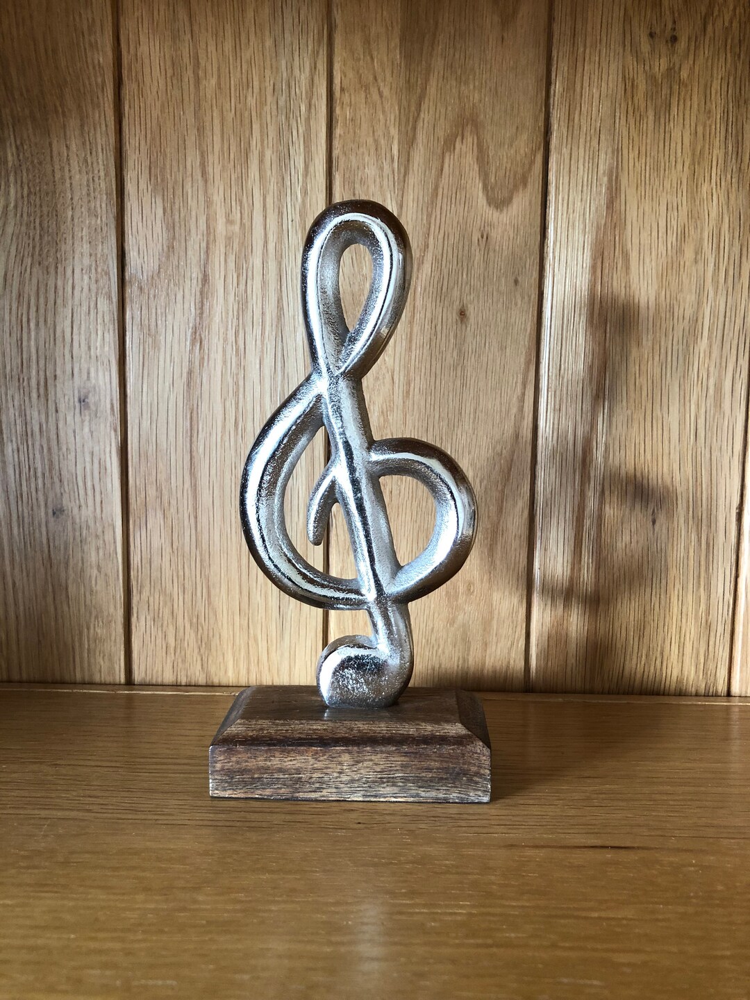 Aluminium Metal Treble Clef Music Note on A Mango Wood Base, Ornament ...