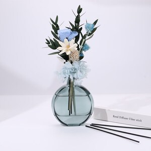 Natural Botanical Reed Diffuser Set | Ppreserved Bouquet With Reeds ...