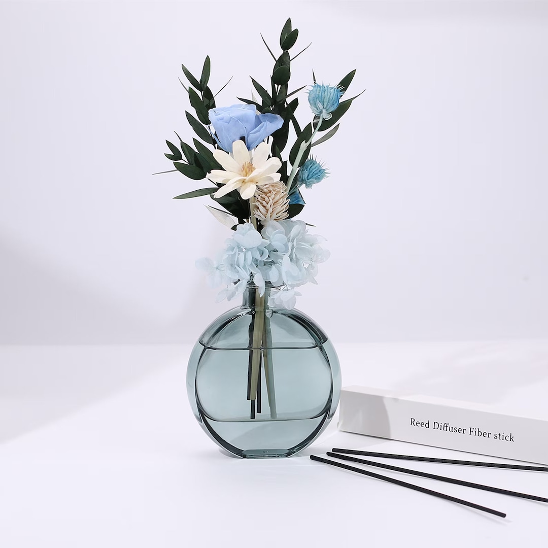 Natural Botanical Reed Diffuser Set | Ppreserved Bouquet With Reeds ...