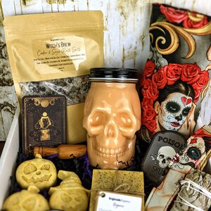 Goth Girl Gift | Skull Candle Gift Box | Halloween Pamper Hamper ...