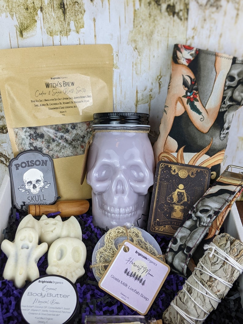 Skull Candle Gift Box Halloween Pamper Hamper Spooky Box - Etsy