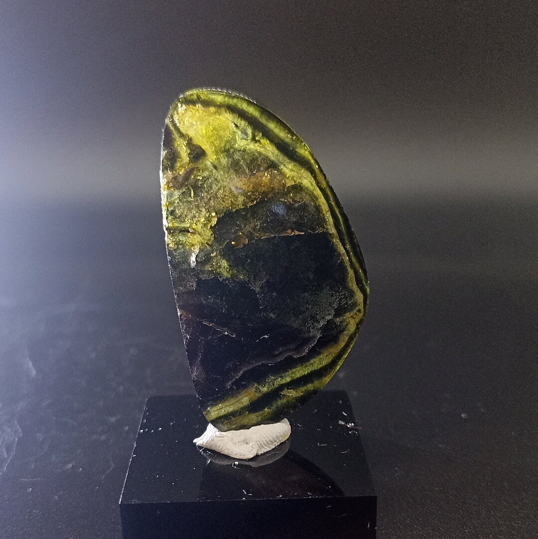 Tourmaline Disc, Tourmaline Cross Section, Liddicoatite 36.40ct ...