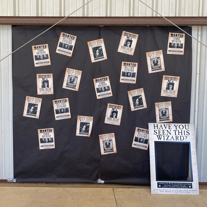 Have You Seen This Wizard Photo Booth Prop Frame Wanted Poster ...