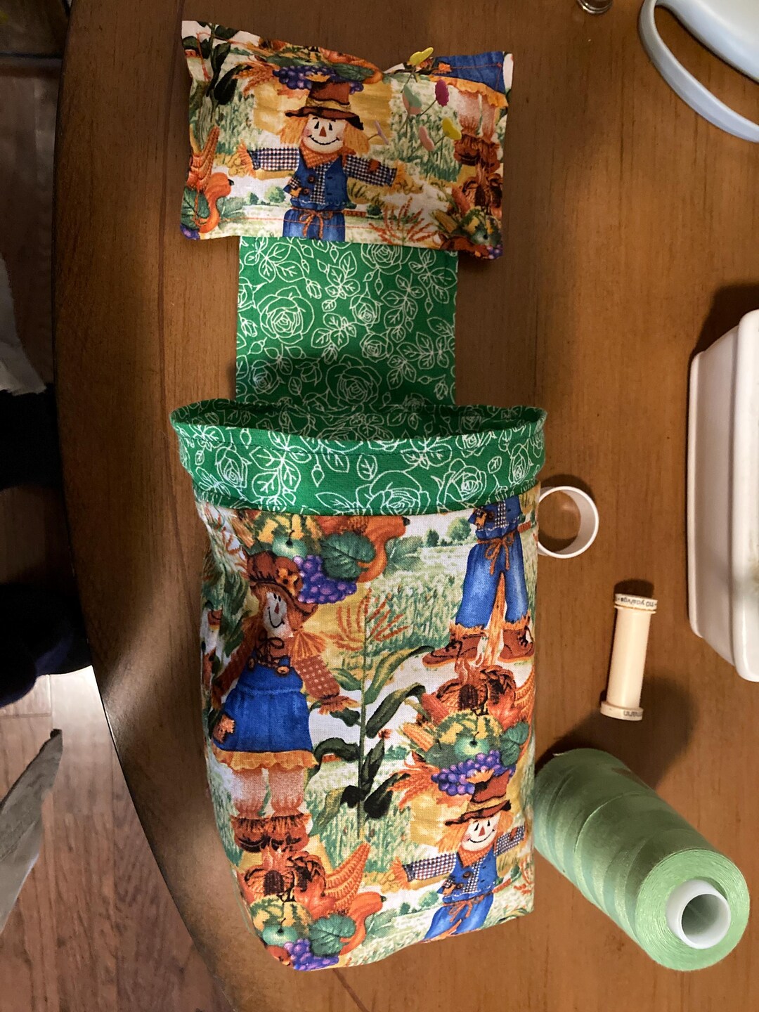 Thread Catcher and Pin Cushion, Scrap Holder With Lining for Sewing ...