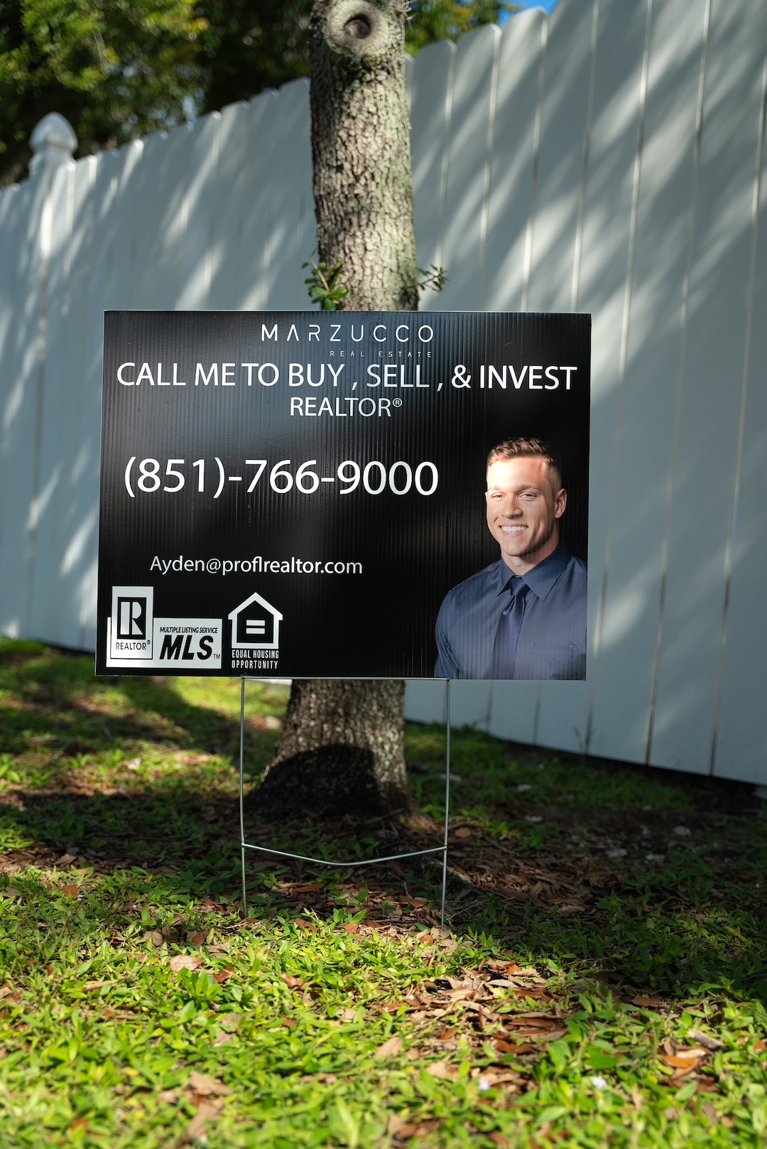 Custom Advertising Yard Signs - Personalized, Advertising, Business ...