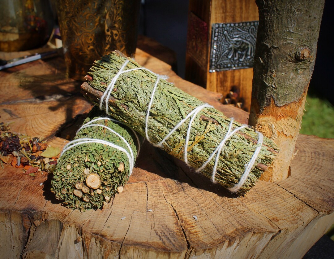 Cedar Smudge Bundles, 'tree of Life' , 4", Healing Smudge Stick ...