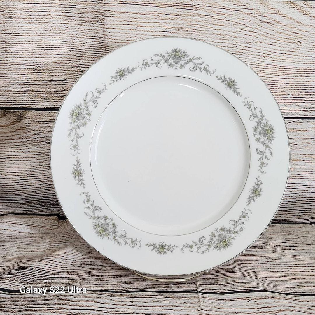 Majestic China Fine China Plate - Made in Japan China - Etsy