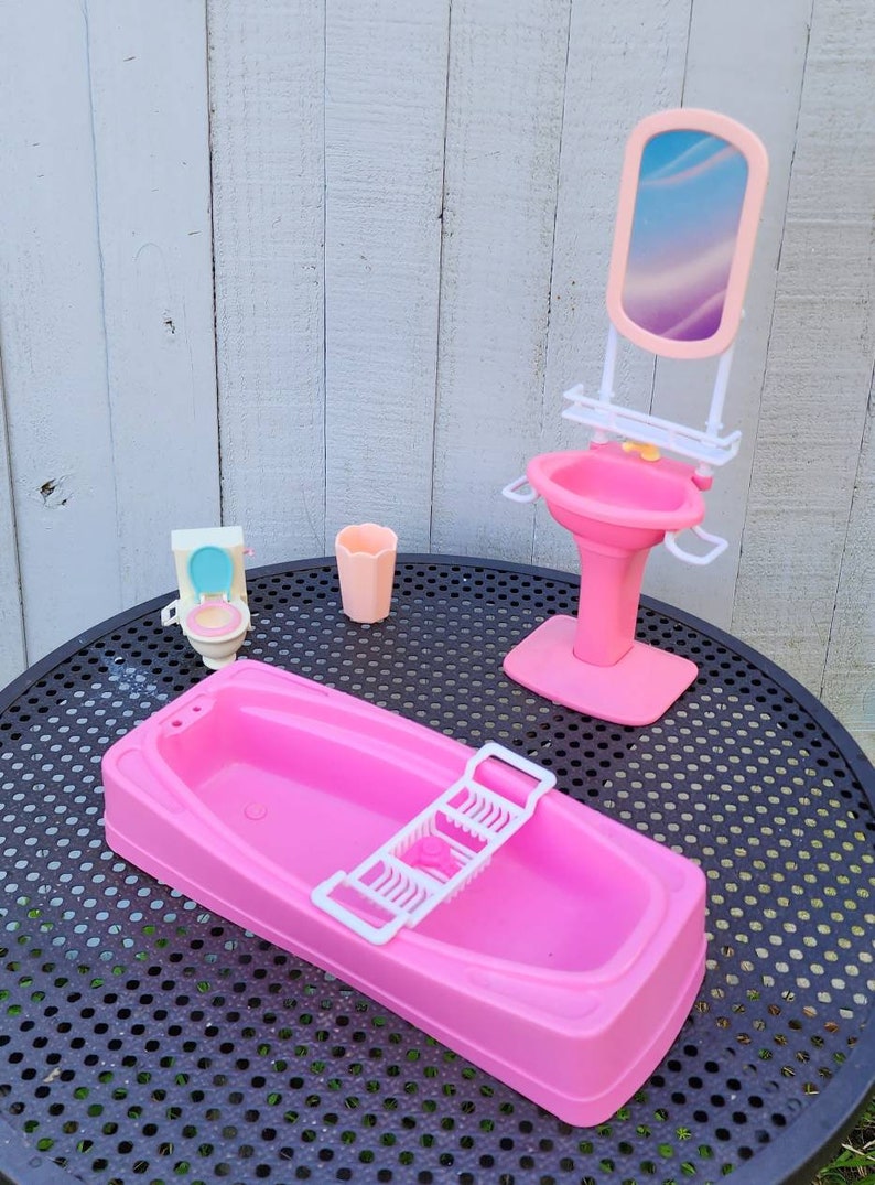 Vintage Barbie Sweet Roses Collection Bathroom 1987 Vintage - Etsy