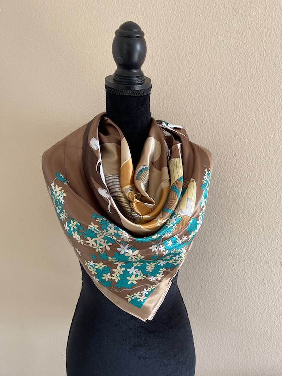 luxurious vintage 90s square - Gem