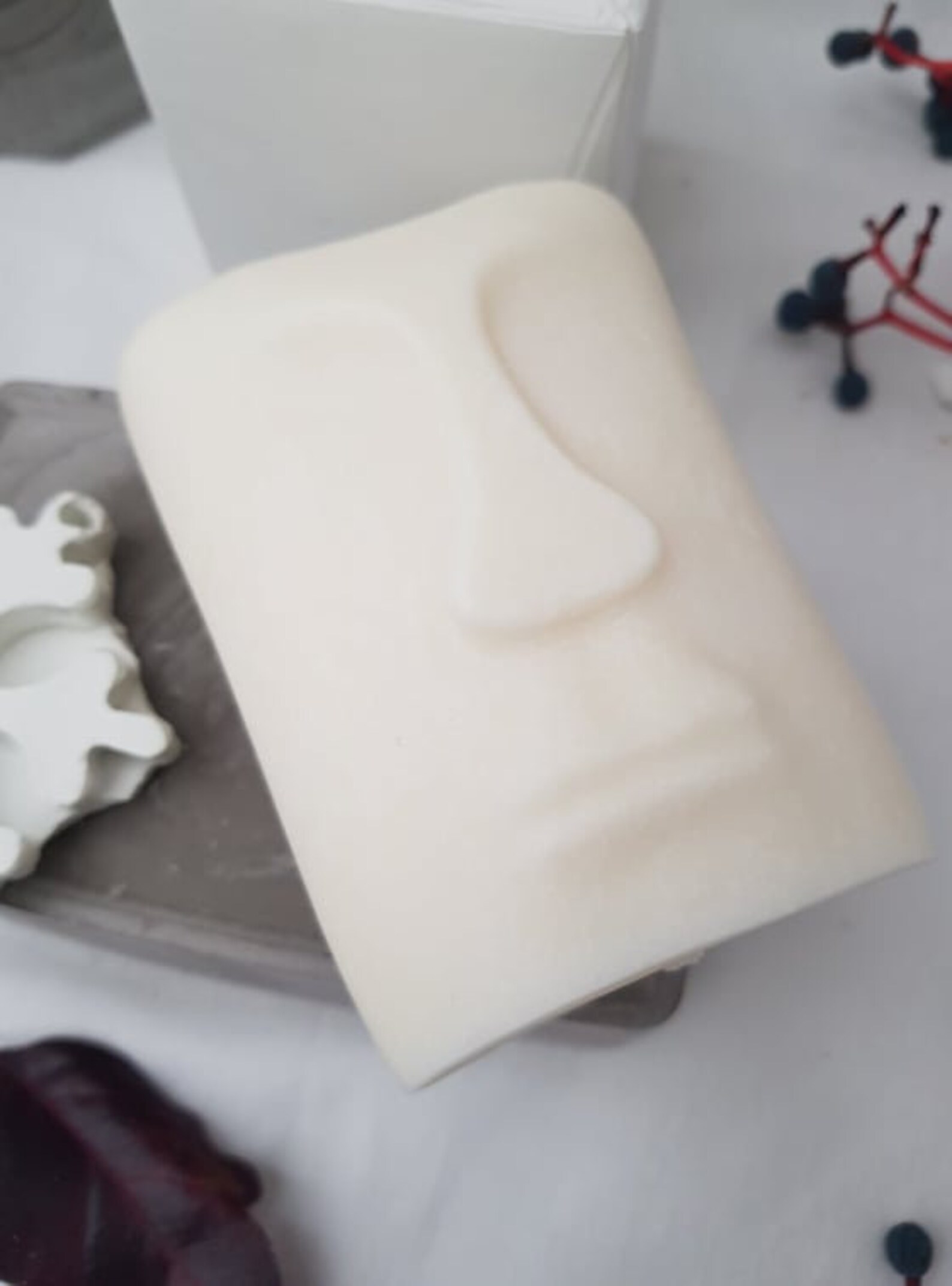 Abstract Face Candle/ Minimalist Candle/unique Candle/gifts - Etsy