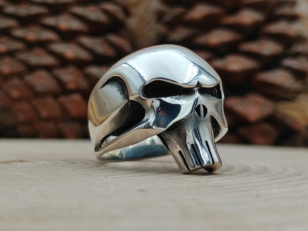 The Punisher Ring, Skull Silver Ring, Unisex Vintage Silver, Biker Style Ring, Engraved Cool ...