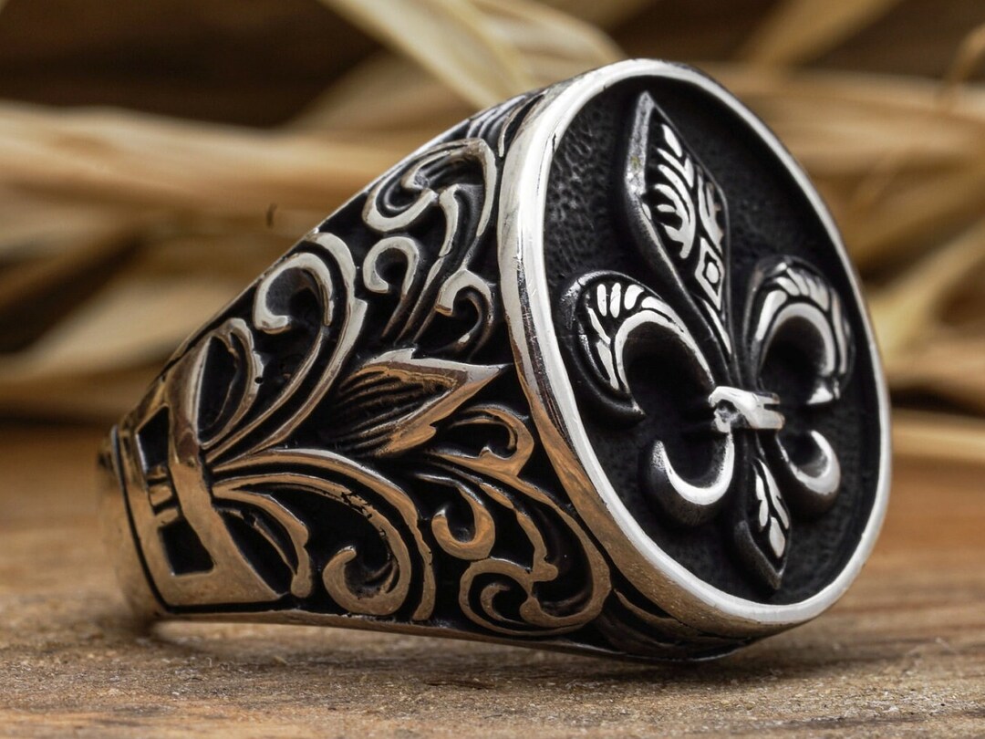 Fleur De Lise Motifs Silver Ring / Fleur De Lise Handmade Silver Ring ...