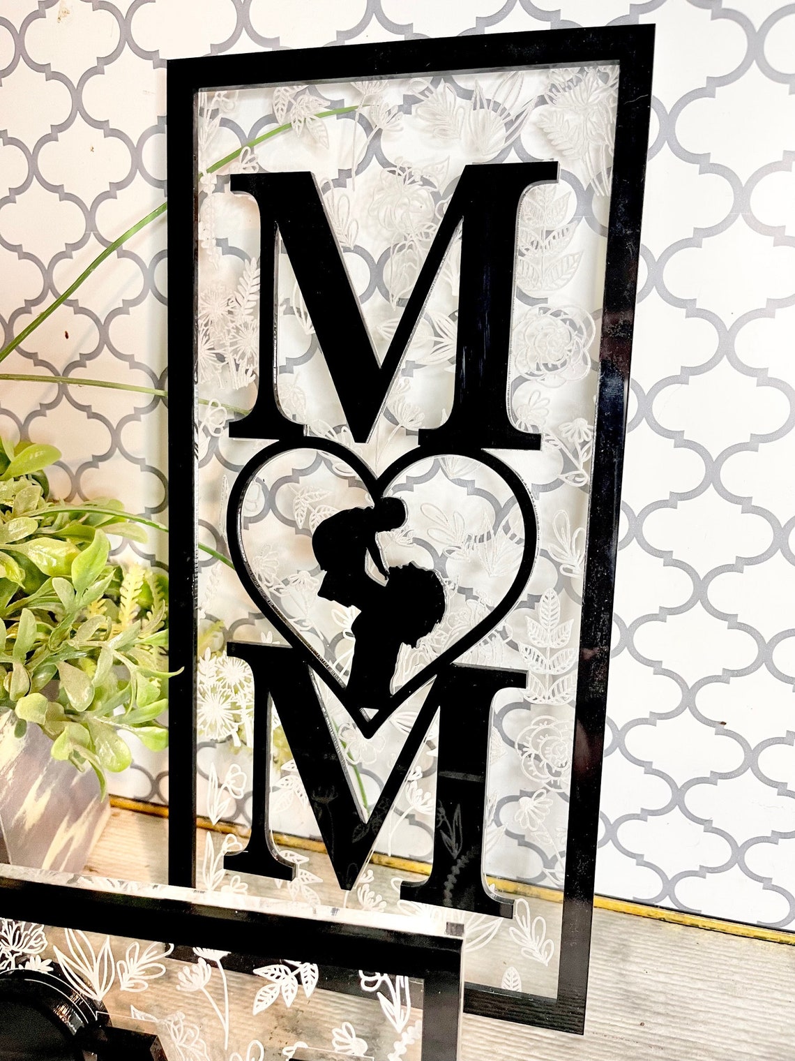 Vertical Mom Sign With Floral Laser Cut Mother's Day Gift - Etsy